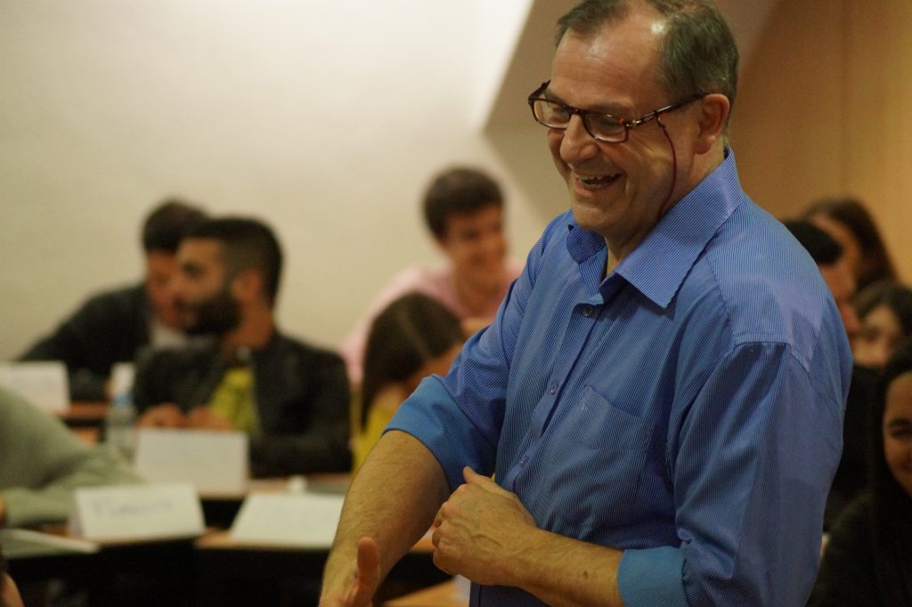 Conferencia del Dr. Jan H. Melsen sobre el liderazgo en los procesos de ...